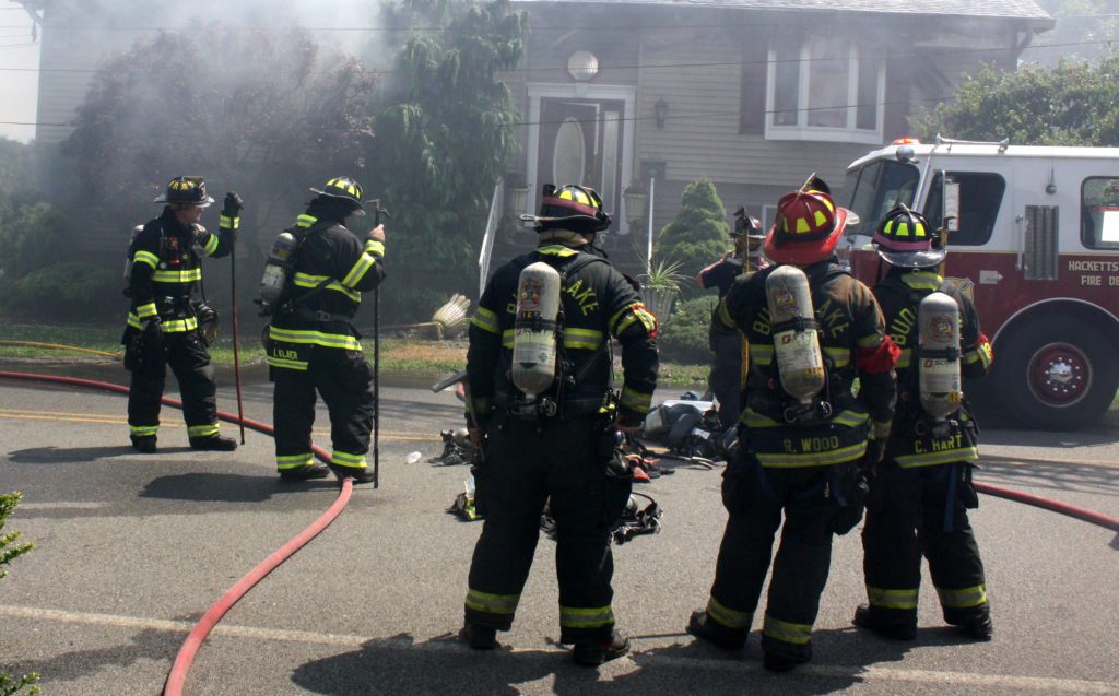 Ladder 58 Goes to Work in Hackettstown – Budd Lake Fire Department